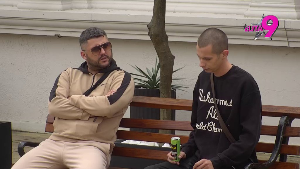 SMRŠAO SAM DESET KILOGRAMA OD STRESA: Nerio otkrio da mu je porodica nanela neizlečiv bol, pa ...