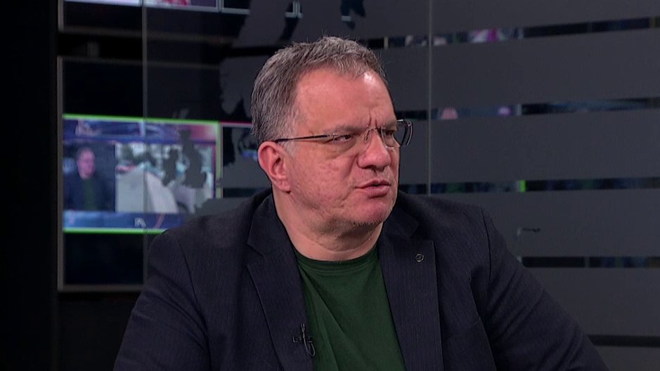 BEDNO! MINISTAR PROSVETE NA METI ŠOLAKOVIH MEDIJA: Senzacionalistički ...