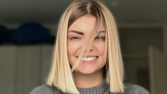 Ela Dvornik objavila vrele fotke iz kreveta: Slikala se u tanga gaćama ...