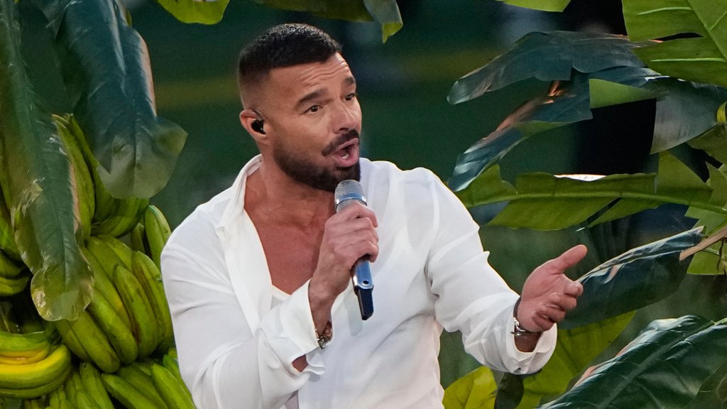 Oduševio sve: Riki Martin ostavio bez teksta publiku, svi komentarišu ...