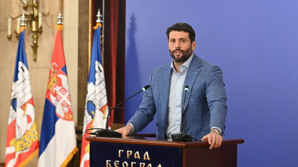 'BEOGRAD ĆE BITI PRVI GRAD NA SVETU KOJI JE DONEO TAKVU ODLUKU' Šapić u novogodišnjem intervjuu ...