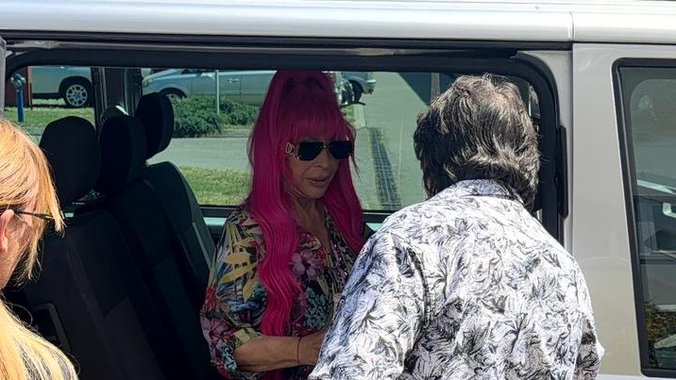 'Naterali su me' Zorica Brunclik stigla na snimanje Pinkovih zvezda ...