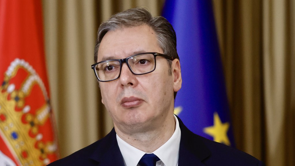 'SRBIJA ĆE POBEDITI' Predsednik Vučić sumirao nedelju za nama: Pred nama su ozbiljni zadaci i ...