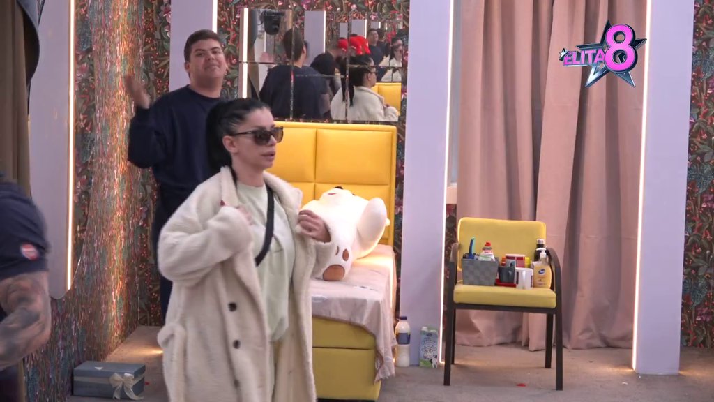 LETI PERJE: Uroš žestoko zaratio sa Aleksandrom, pa je isprozivao kao nikad: MILOVAN JE ZA TEBE ...