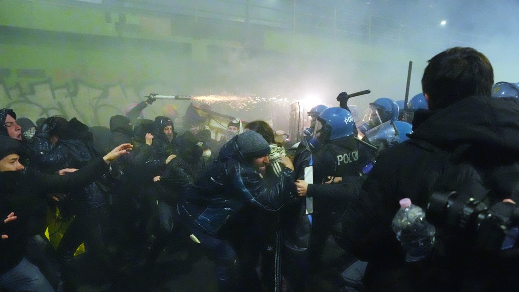RIM U POTPUNOJ BLOKADI: Na ulicama se očekuje 20.000 ljudi, policija na ...