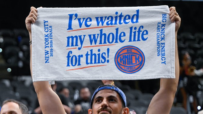 NJUJORK JE NBA ŠAMPION POSLE VIŠE OD POLA VEKA! Čudesni Branson ubacio ...