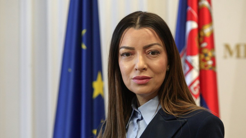 Ministarka Mesarović najoštrije osudila napad na Miloša Pavlovića: Očekujem da će nasilnik ...