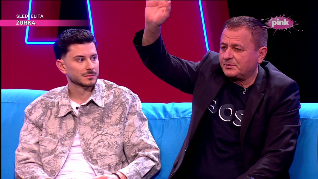 RADE LACKOVIĆ PRVI PUT U JAVNOSTI SA SINOM JOVANOM: Krenuo očevim ...