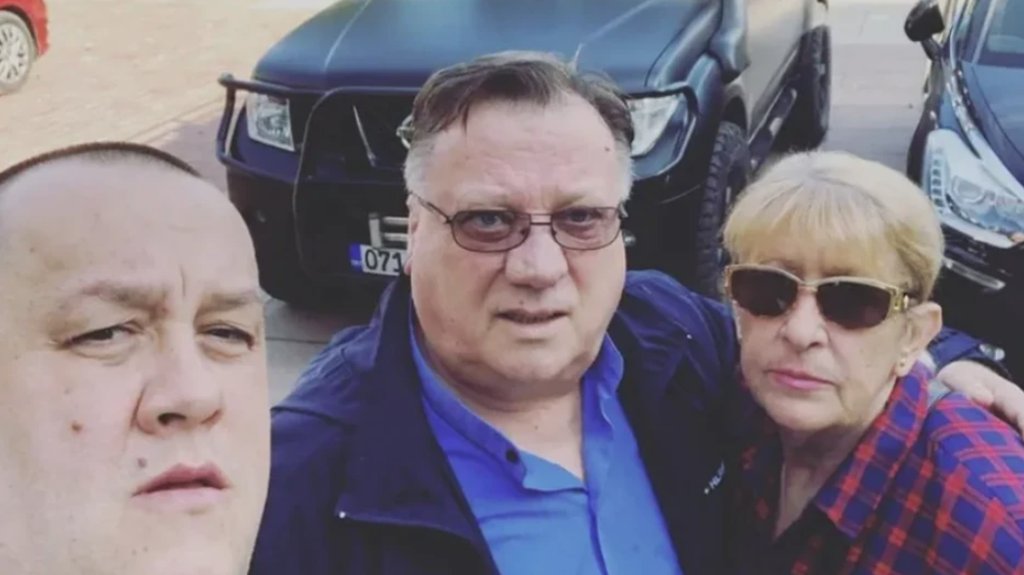 Bešlićev sin novom objavom rasplakao Balkan: Zagrljeni Sejda i Halid ...