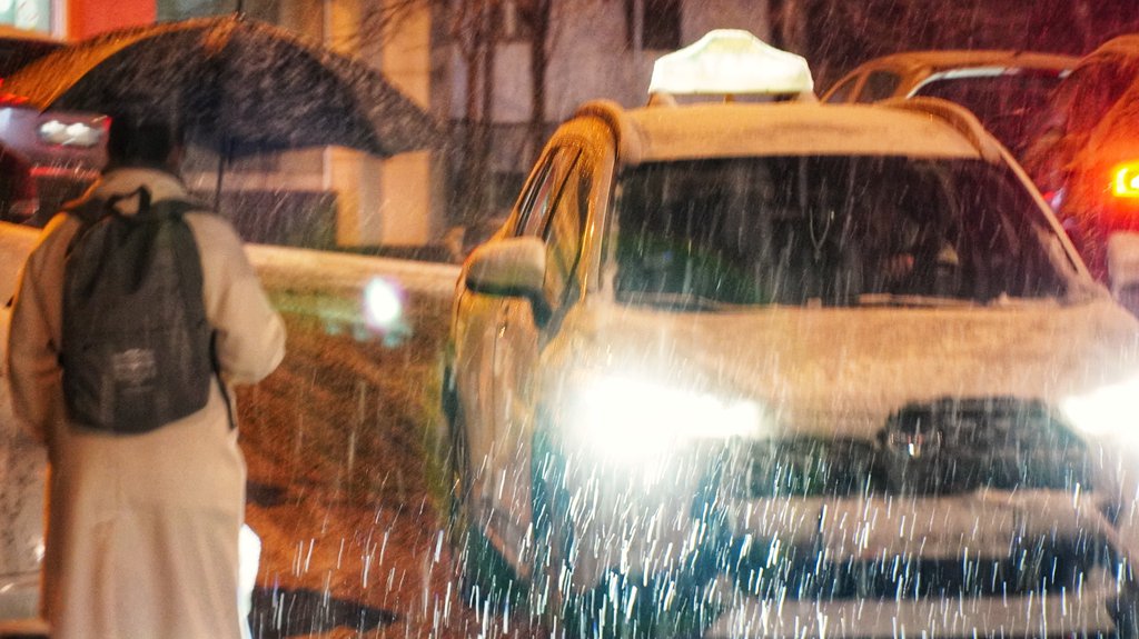 OVO ĆE VAS NASMEJATI DO SUZA! 'MI SE SAD IGRAMO JEDNE IGRICE, IMA NAS 25.000 PRIJAVLJENIH ...