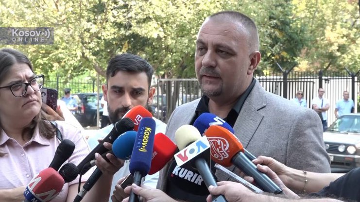 'SAMO ZATO ŠTO JE SRBIN' Zaporožac: Umesto da kraj školovanja pamti po lepim uspomenama, ovaj ...