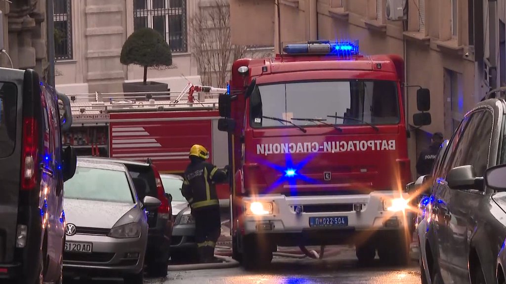 POŽAR U CENTRU BEOGRADA! Vatra buknula u luksuznom hotelu, gosti i ...